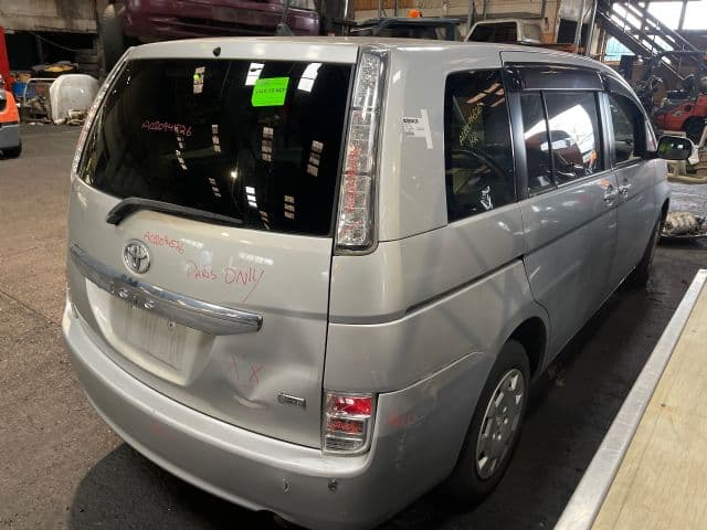 Wrecking Toyota Isis — Genuine Used Parts