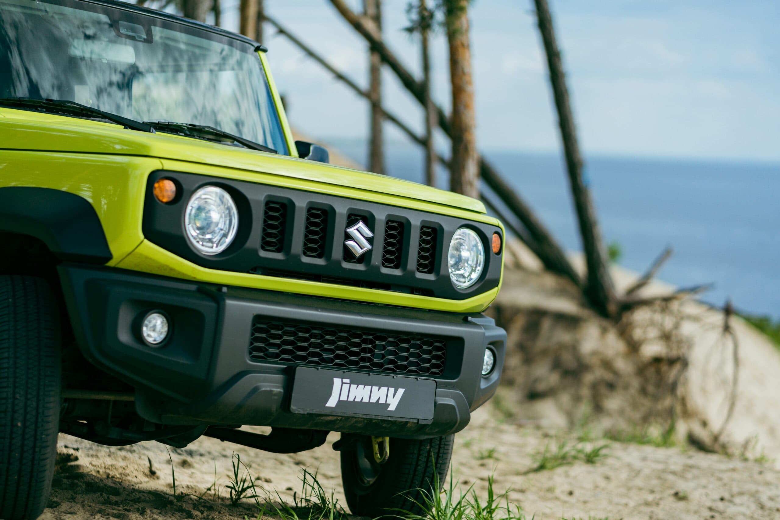 Suzuki Jimny: What Makes It So Popular?